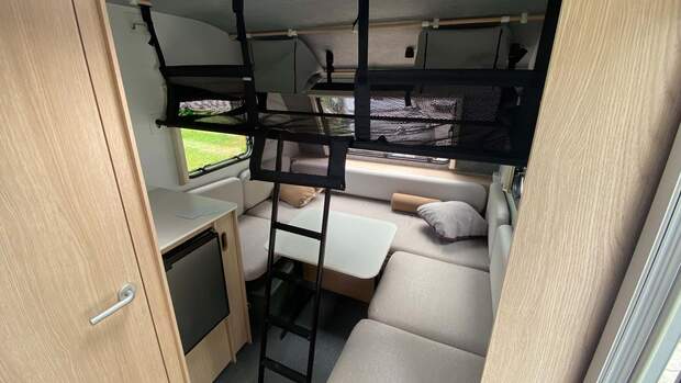 Superleichter Mini-Wohnwagen: Neuer Adria Aviva Lite 300 LH | promobil