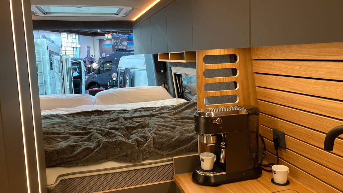 Campervan individueller Sprinter-Ausbau von CVS-Vans | promobil