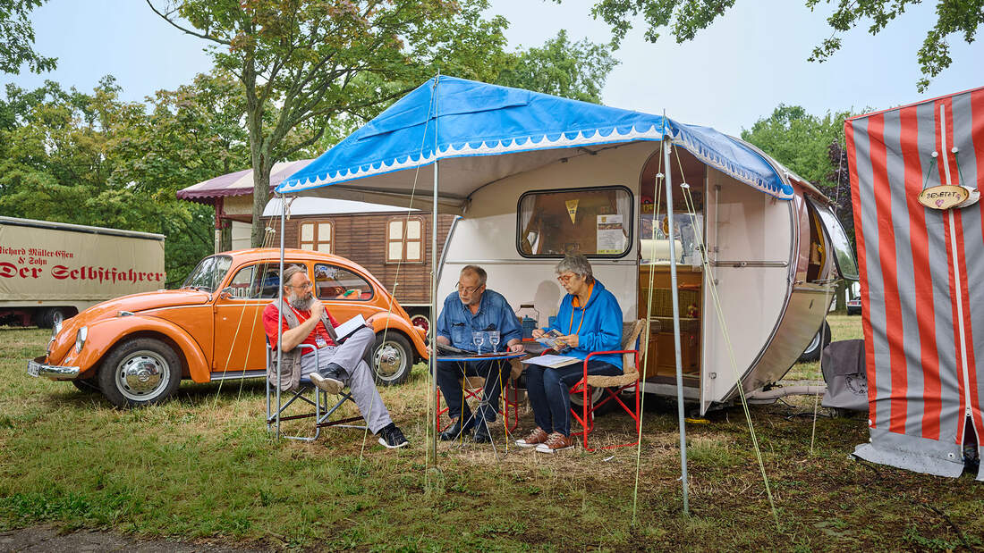 Camping-Oldtimer: Kultige Fahrzeuge für den Urlaub | promobil