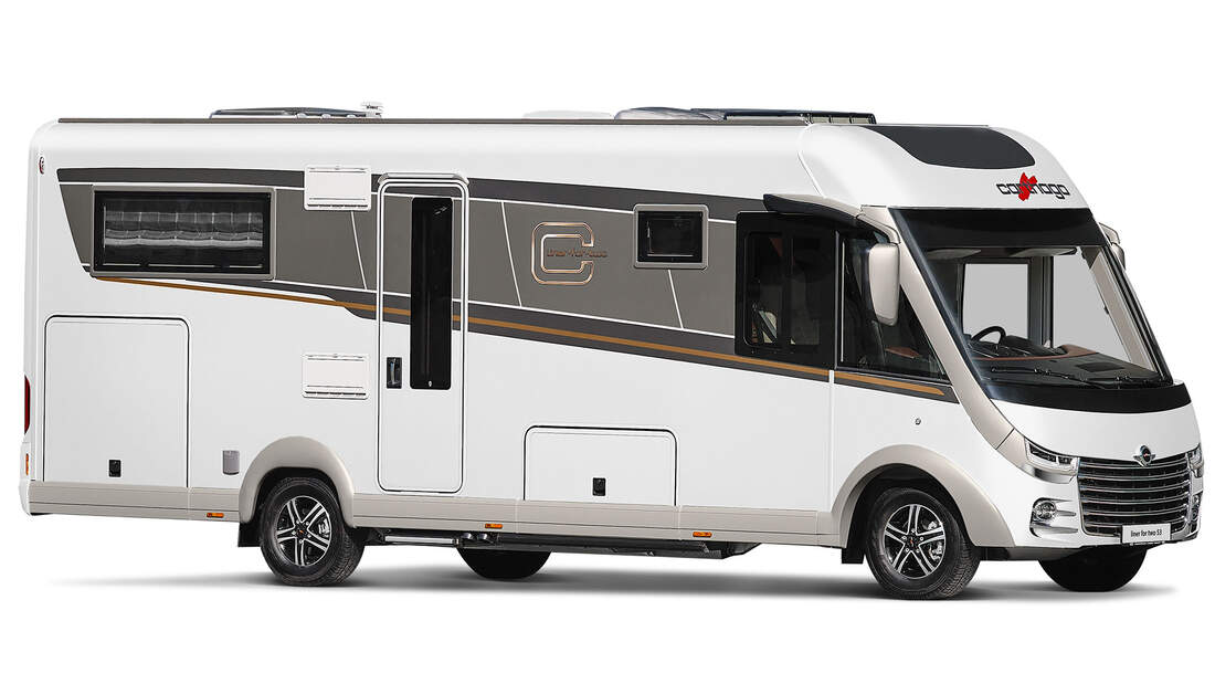 Luxuriöse Integrierte mit Hecksitzgruppe für Paare | promobil