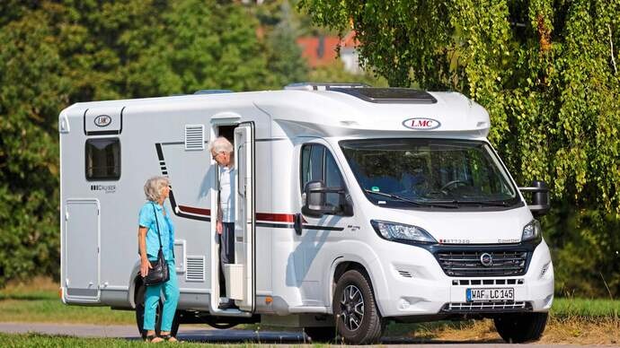 LMC Cruiser Alle Aufbauarten, neue Modelle, Tests, Videos, Ratgeber ...