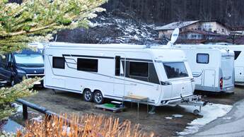 Hymer Eriba Nova S aktuelle Tests & Fahrberichte - promobil