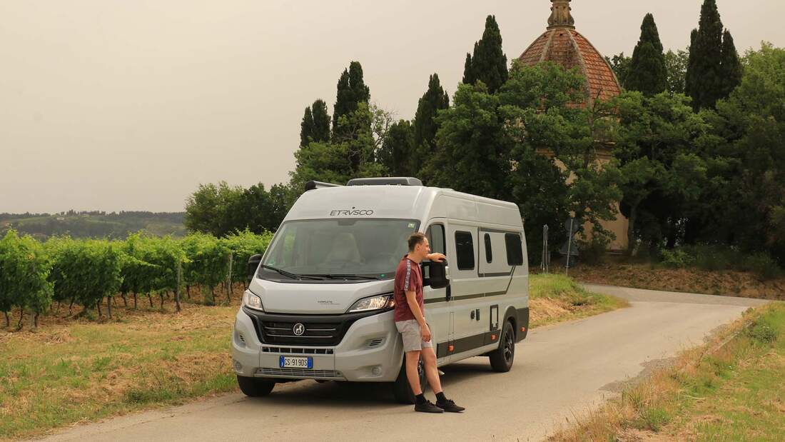 Campingbus Etrusco CV 640 PB mit viel Stauraum | promobil