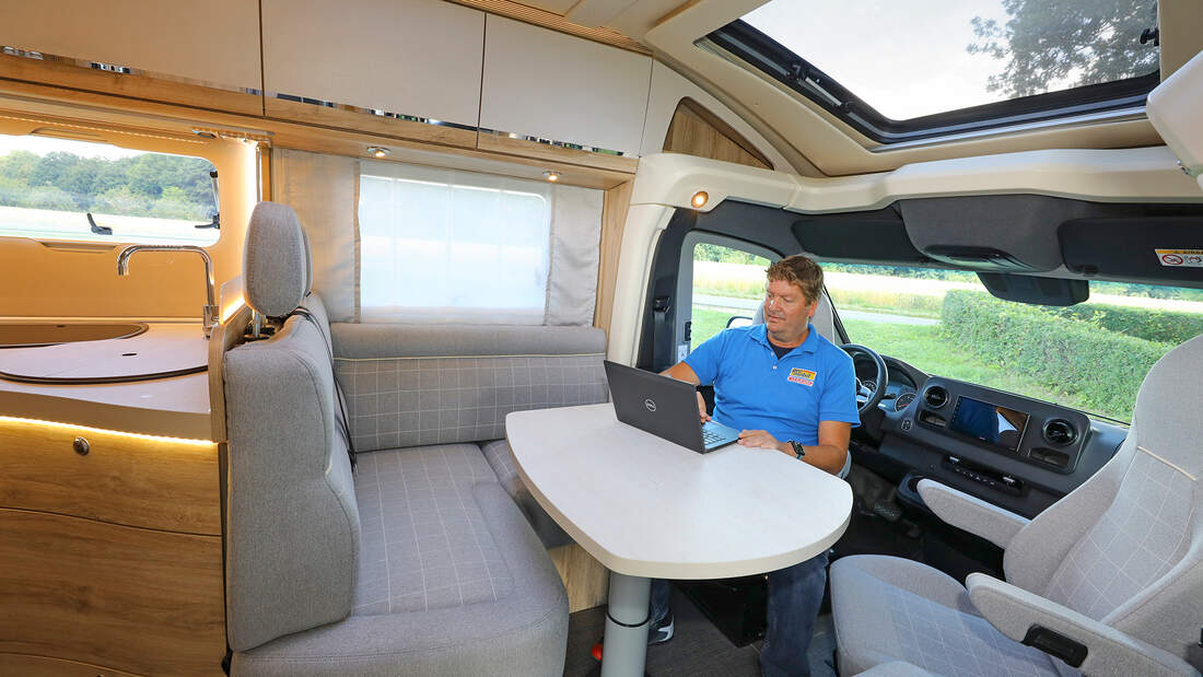 Eura Mobil Profila T MB 696 EB (2023) im Test | promobil