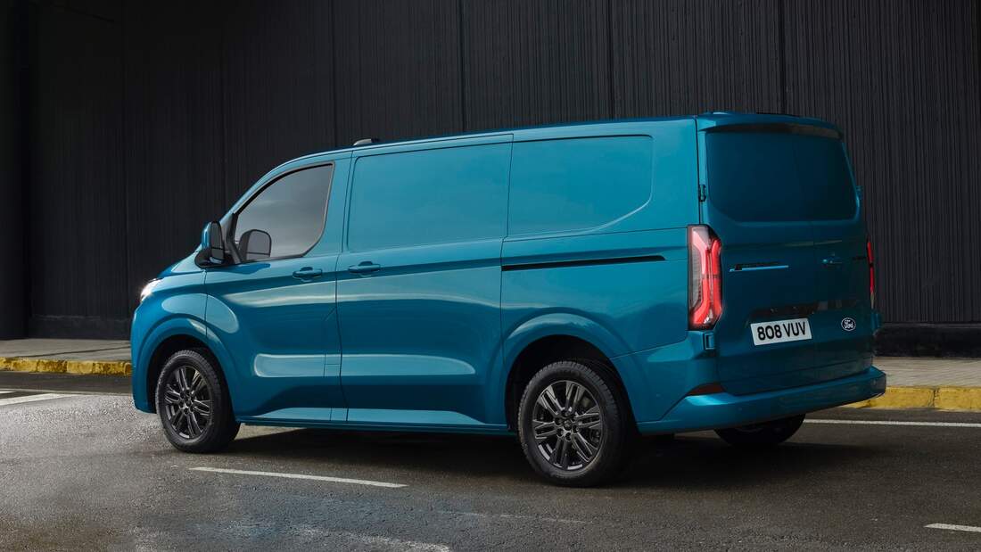 Premiere auf der IAA: Ford Transit Custom (2023) | promobil