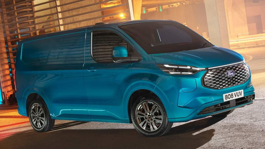Premiere auf der IAA: Ford Transit Custom (2023) | promobil