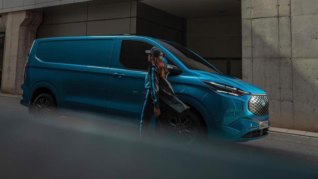 Premiere auf der IAA: Ford Transit Custom (2023) | promobil