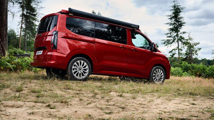 Technikwissen Aufstelldach: Was bringt es im Campingbus? | promobil