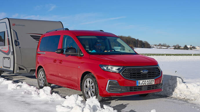 Wohnwagen und Zugfahrzeuge im Test | promobil