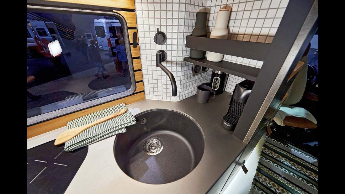 Hymer Venture S (2023): 4x4-Campervan mit Luft-Dach | promobil