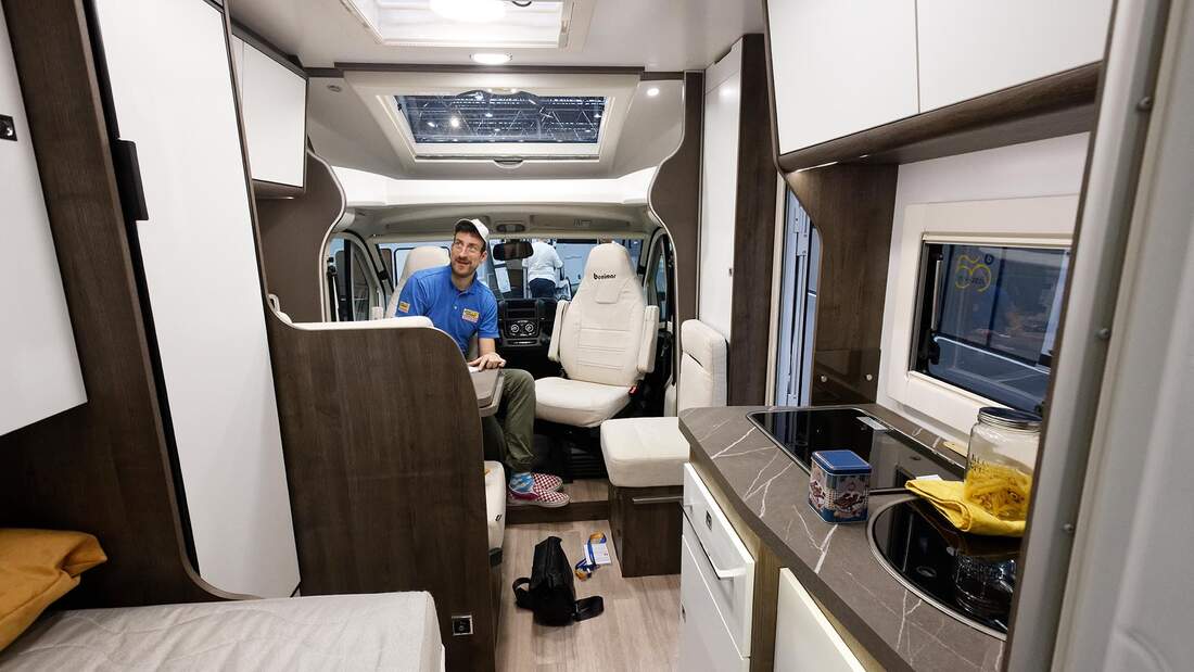 Benimar T 420 (2024): Kompakter TI mit französischem Bett | promobil