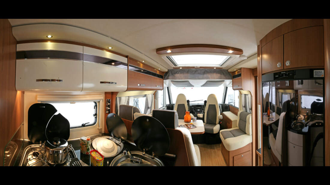 LMC Explorer I 730 G im Supercheck | promobil