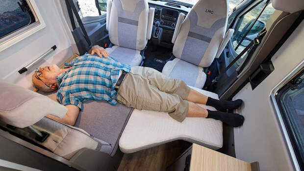 Offroad-Campingbus LMC Innovan 590 Active im Test | promobil