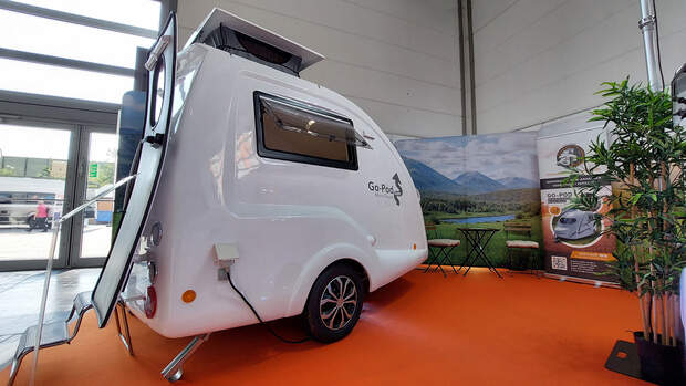 Caravan Salon 2024: Trendige Mini-Wohnwagen im Überblick | promobil