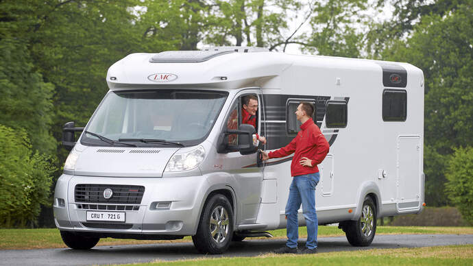 LMC Tests & Fahrberichte, aktuelle Neuvorstellungen, Ratgeber, Videos ...