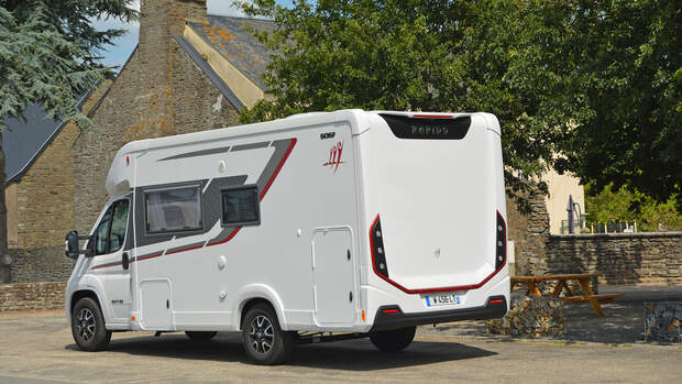 Teilintegrierter Rapido 606F (2024) im Test | promobil