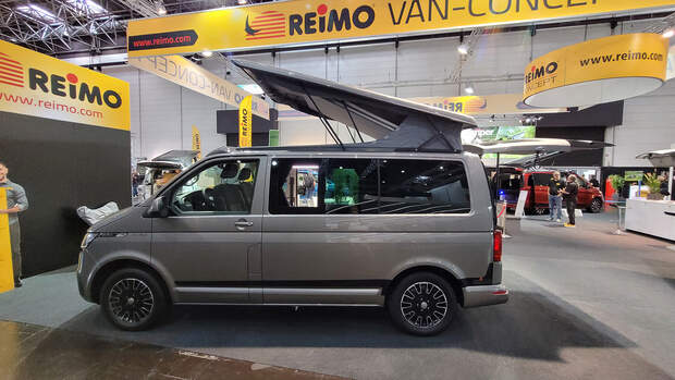 Reimo Prototyp-Multivan und Trio Style VW T6.1: Kompakt Campervans ...