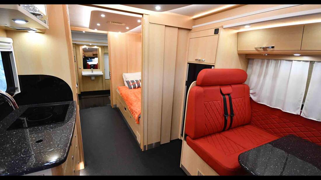 Starliner Reisemobile: Reisen nach Maß | promobil