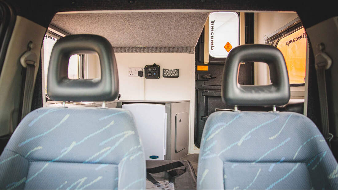 Suzuki Jimny Mini-Camper: Cooler Campingausbau | promobil