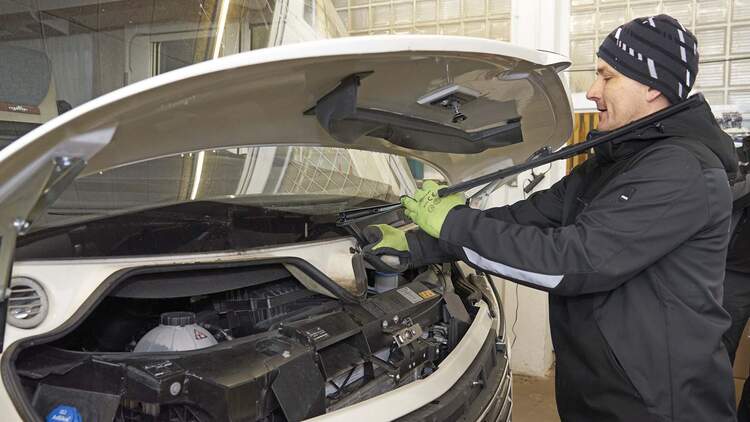 Wohnmobil Stossstange Hinten Reparieren