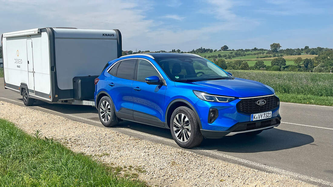 Hybrid mit Hänger: Ford Kuga 2,5 FHEV AWD Zugwagen-Test | promobil