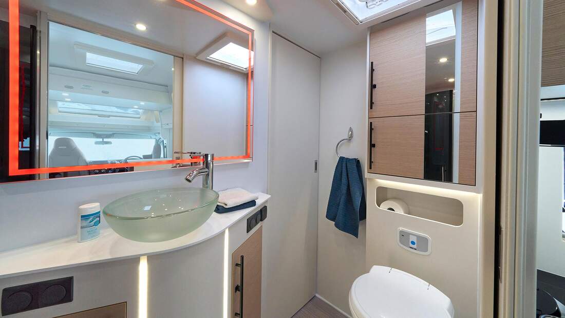 Notin Bilbao BCL im Test: Teilintegrierter mit Queensbett | promobil