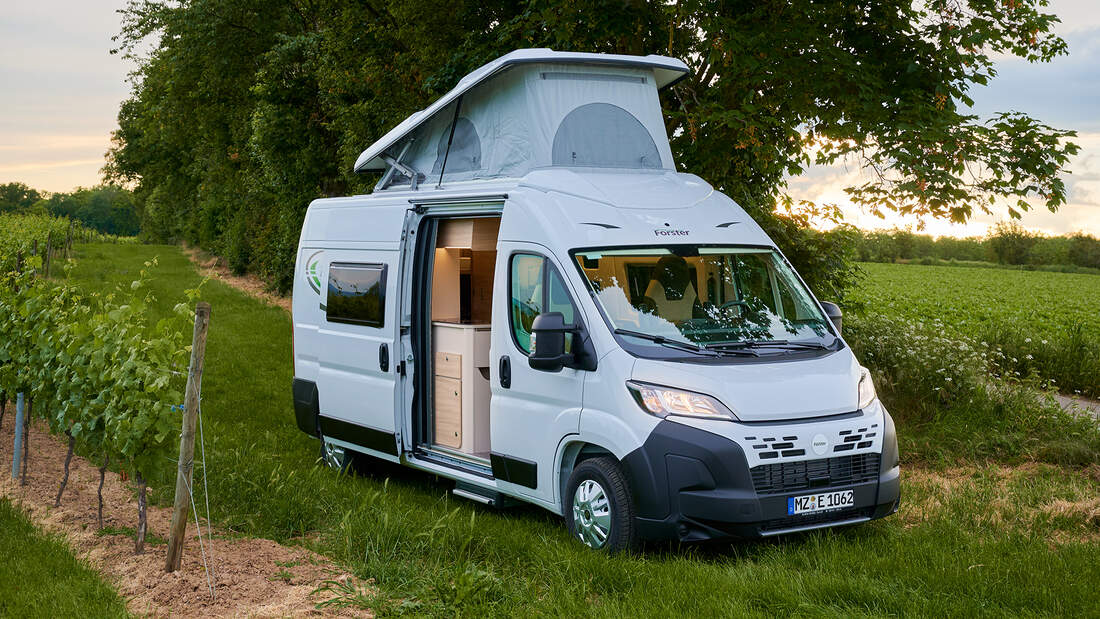 Neuer Campervan für 5: Forster V 599 VB5 Flip | promobil