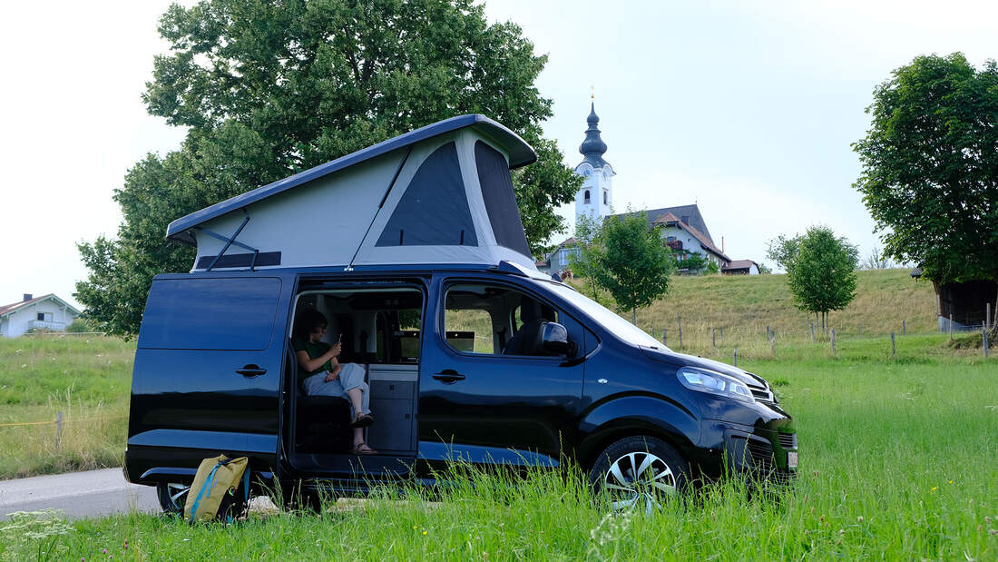 Pössl Campster (2024) Kompakter Campervan mit neuen Möbeln | promobil