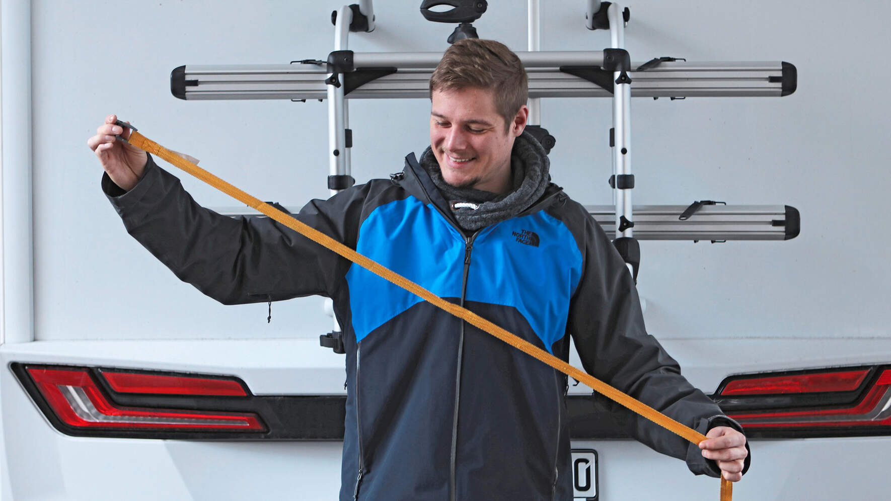 Wohnmobil Aufbautur Sichern