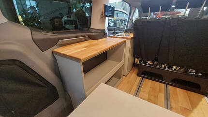 Wow: So modular ist der Ford-Transit-Campervan von Vanexxt | promobil